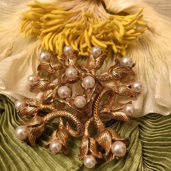 Jewelry | Vintage Hobe Brooch | Poshmark